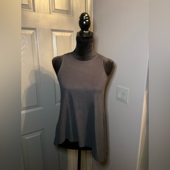 Laila Jayde | Tops | Laila Jayde Small Black Asymmetrical Tank With A ...